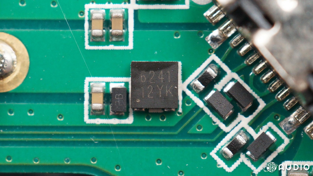 拆解报告：233621 Hush 降噪头戴蓝牙耳机 - 哔哩哔哩