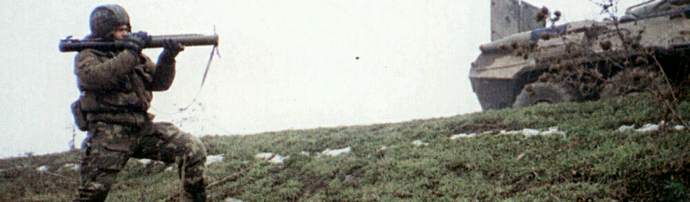 俄罗斯一次性火箭筒概览——RPG18/22/26/27 - 哔哩哔哩