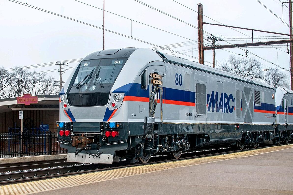 美国铁路机车升级换代：西门子SCB-40、SC-44“冲锋者”系列内燃机车 - 哔哩哔哩