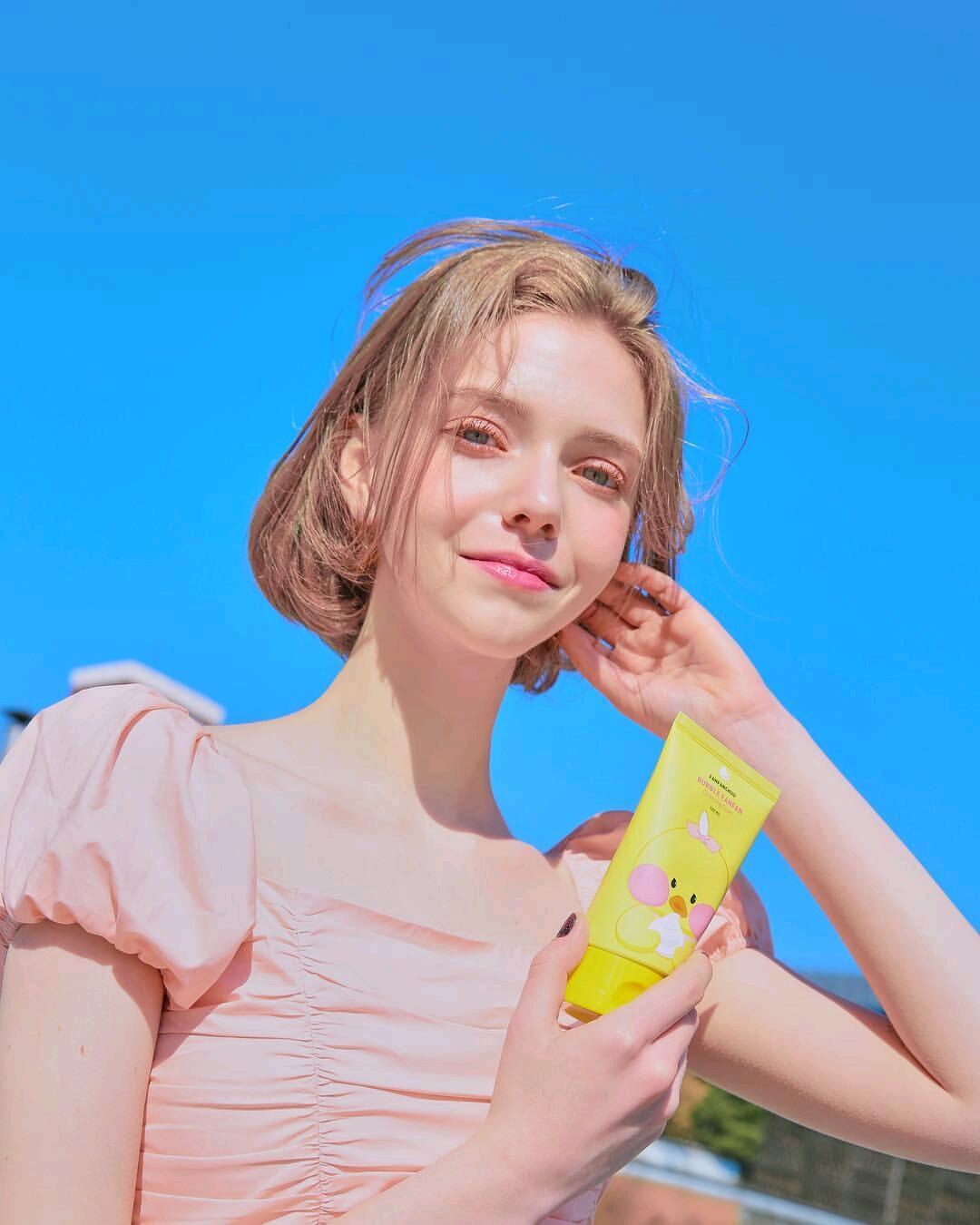 ins系列一：Chloe仙女小姐姐的图片和短视频，颜控必收藏系列。 - 哔哩哔哩