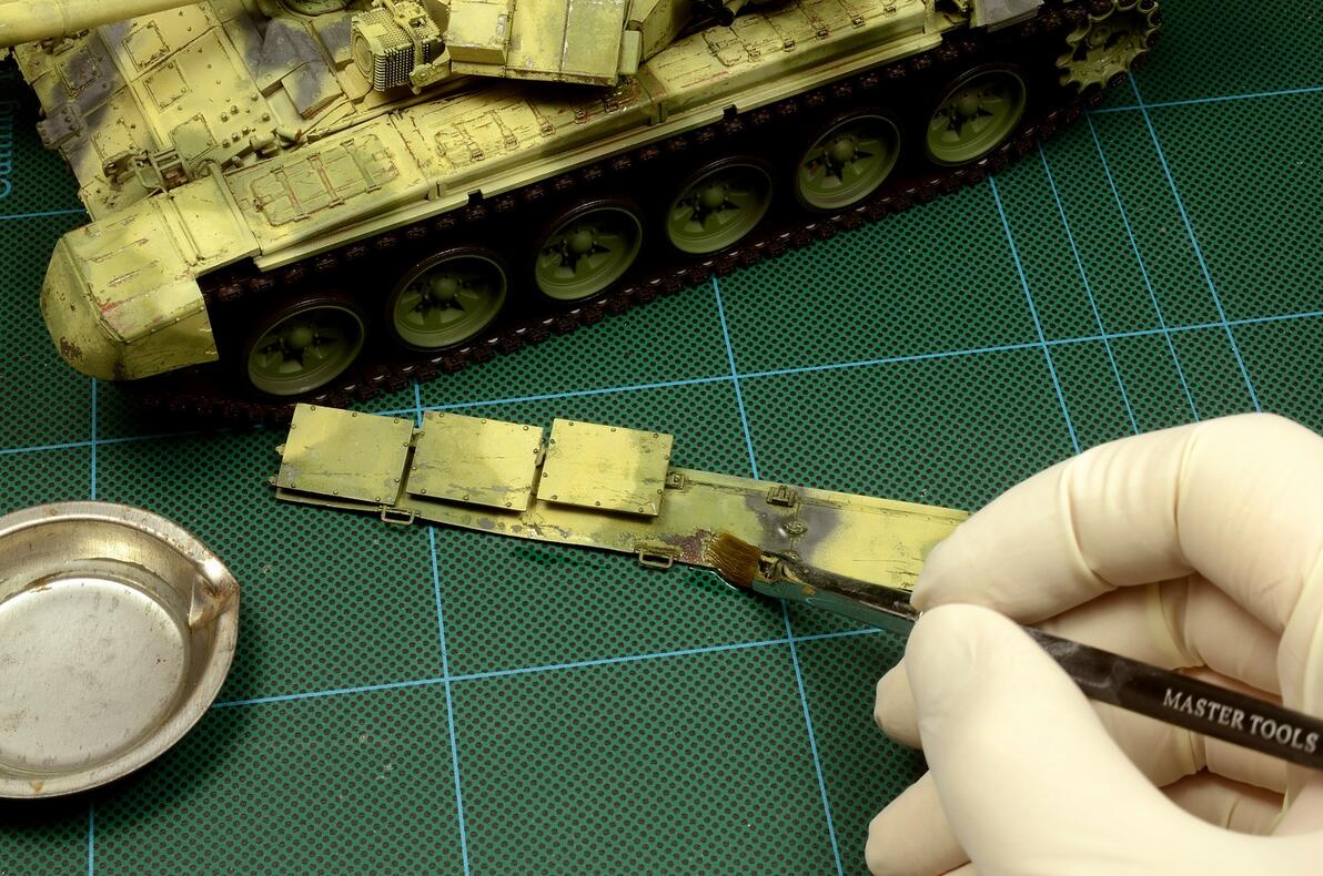 MENG俄罗斯T90A主战坦克制作（涂装旧化篇） - 哔哩哔哩