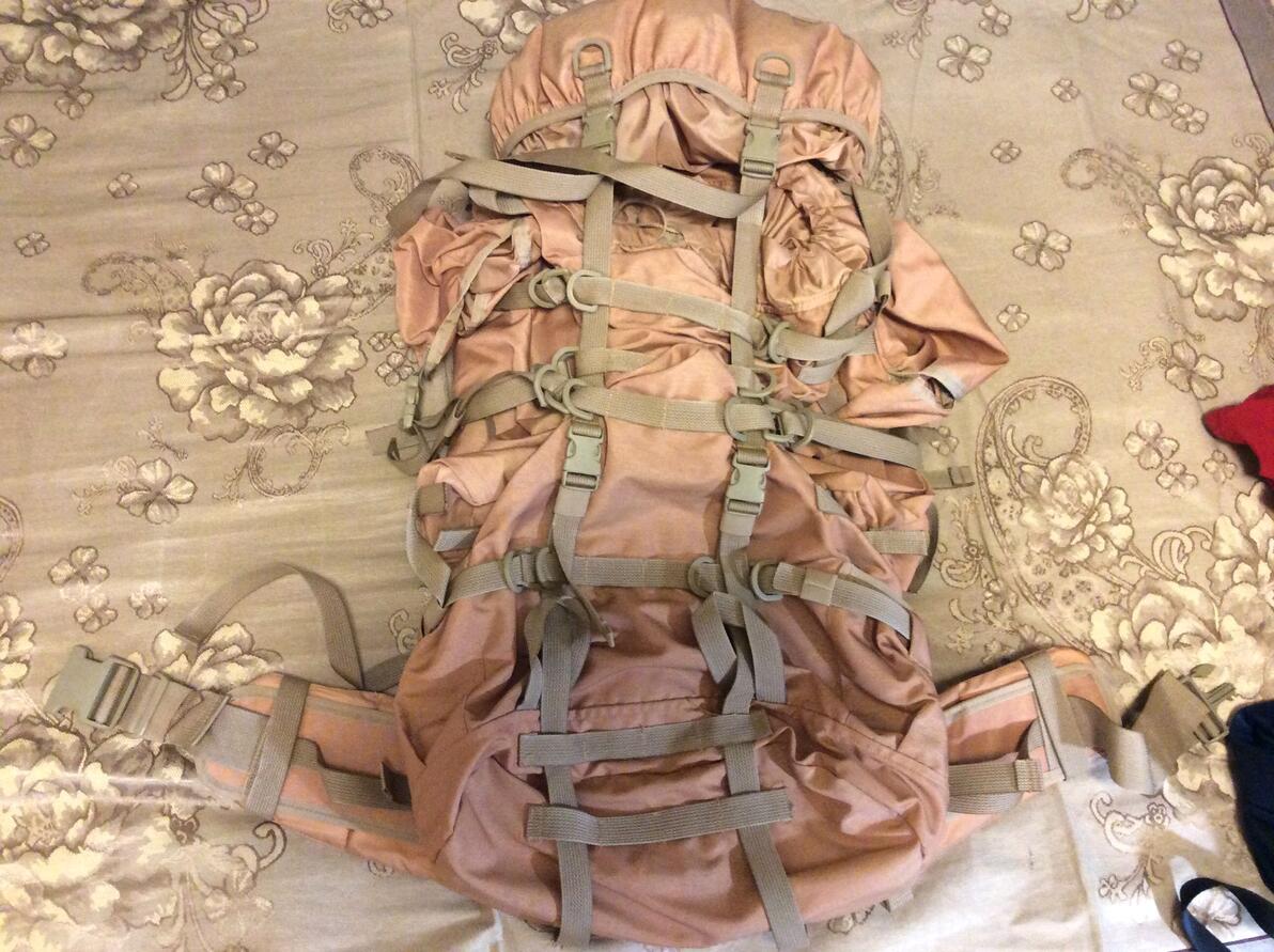 逃离塔科夫6Sh-118/6Ш-118大型背囊/突击包测评 - 哔哩哔哩