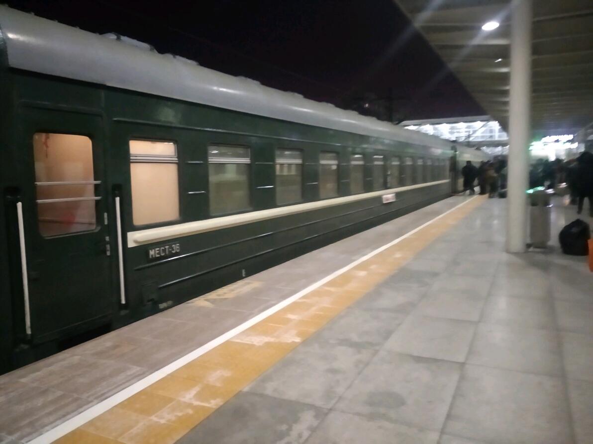 连接两个蒙古"中心"的列车——4652/3 4654/1次 - 哔哩哔哩