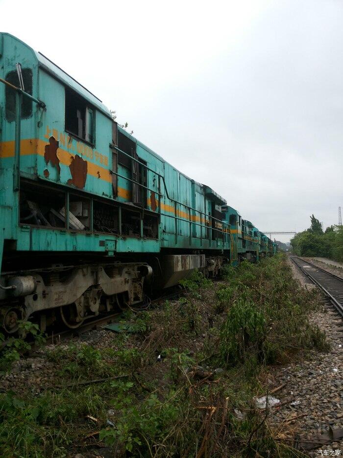 【科普】金陵·中华门下-中国铁道部|美国通用电气公司|ND5型内燃机车 - 哔哩哔哩