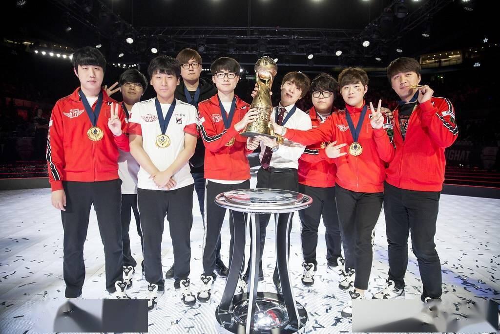 【2022LPL春季赛总冠军】Bin荣获FMVP RNG将代表LPL出征MSI 5冠军齐聚巅峰竞技 - 哔哩哔哩