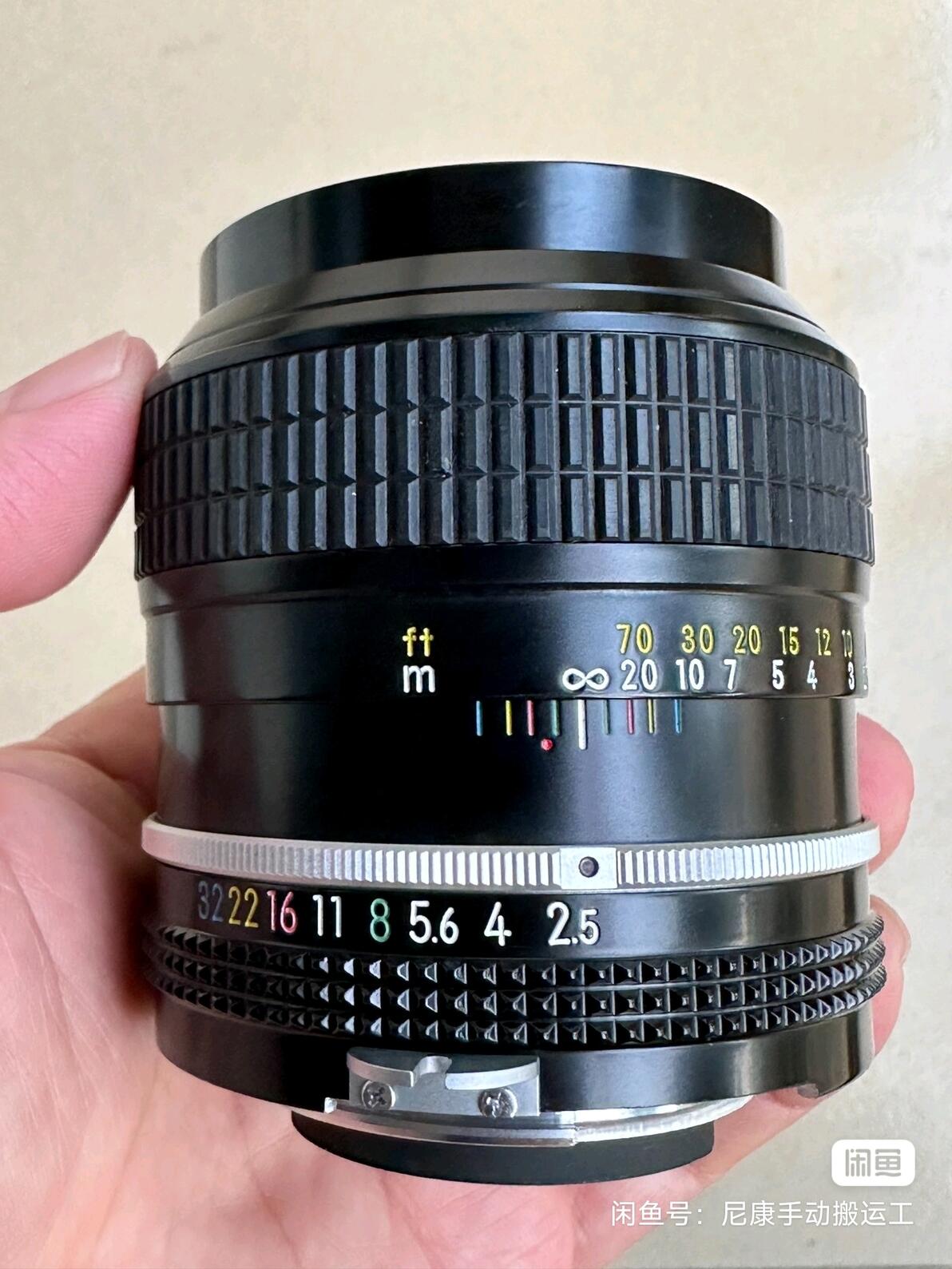 细论“阿富汗少女”之镜:尼康Nikkor AI 105mm f2.5S - 哔哩哔哩