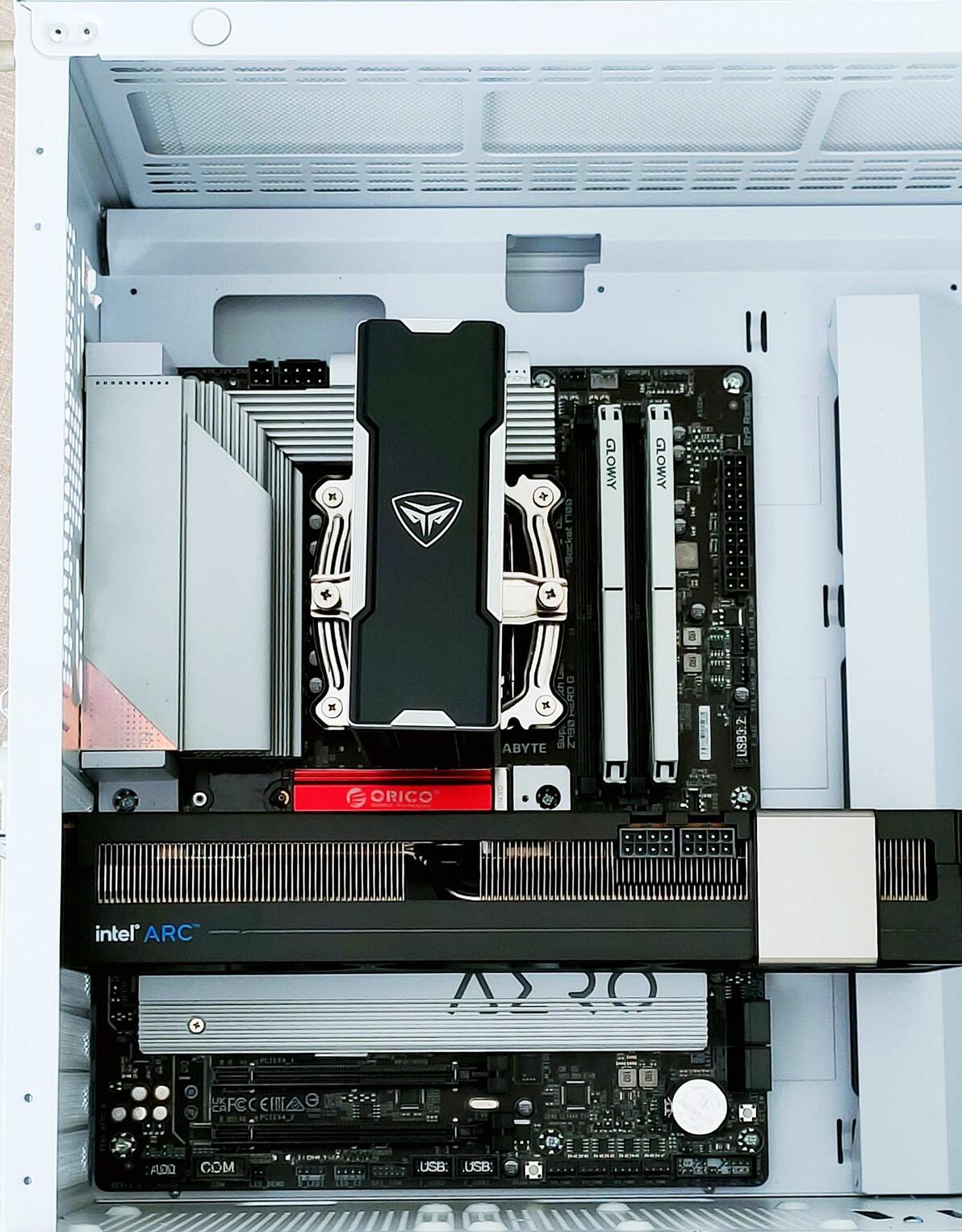 技嘉主板光污染：GCC软件+RGB FUSION，不同于华硕神光同步体验！ - 哔哩哔哩