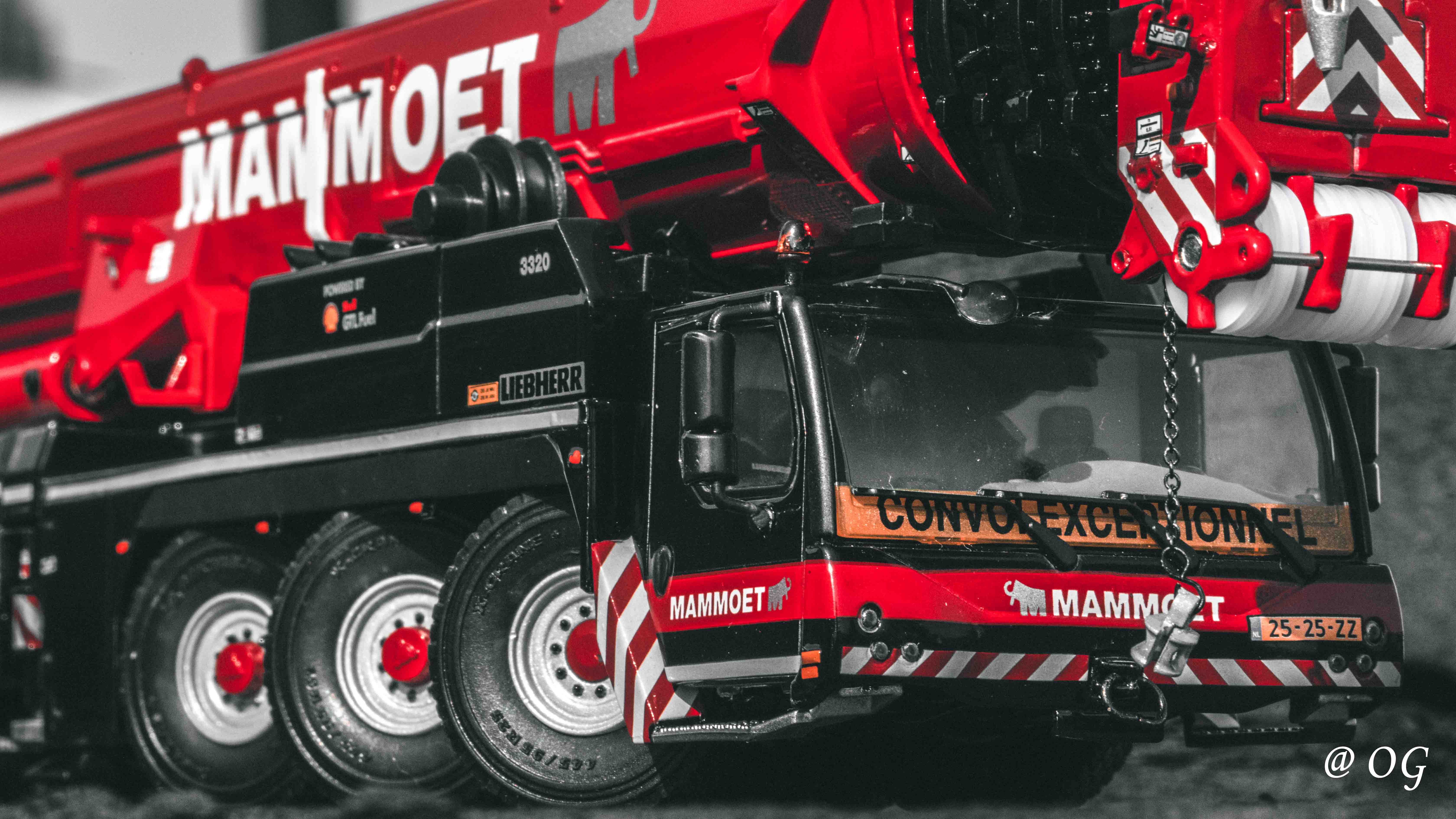 wsi 1/50 LTM1650 8.1 MAMMOET 车体篇 - 哔哩哔哩