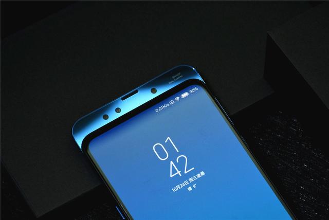 小米一代匠心巨作，高通845+256GB，价格低到不行 - 哔哩哔哩