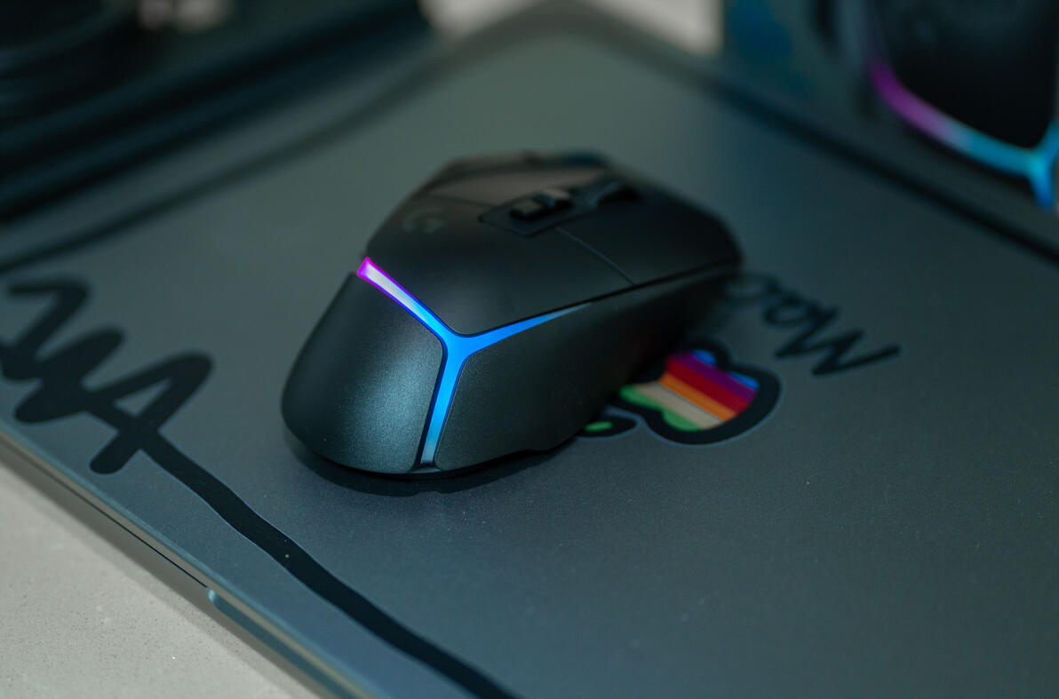 再次进化，罗技G502X PLUS 测评 - 哔哩哔哩