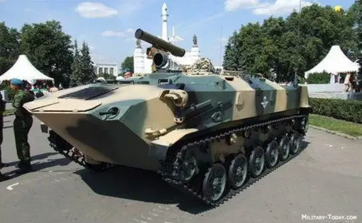 【全网最全】BMD空降战车系列全族谱/发展史/型号大全 - 哔哩哔哩