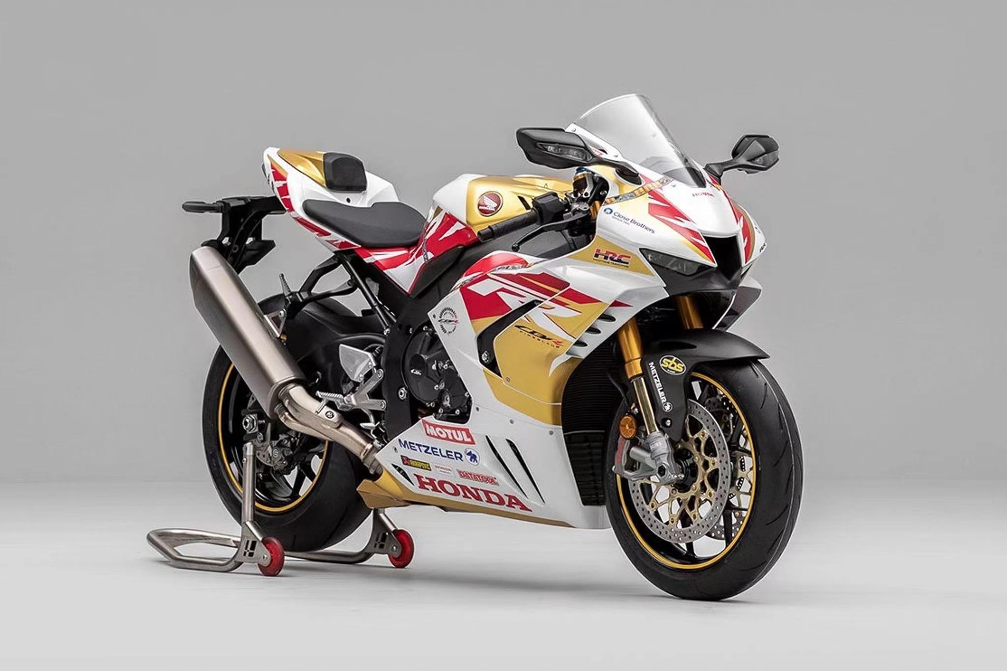 本田CBR1000RR-R SP推出曼岛TT限量版，顺便创最长车名记录！ - 哔哩哔哩
