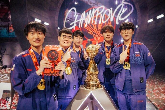LPL官推分享：LPL历届MSI冠军FMVP选手！ - 哔哩哔哩