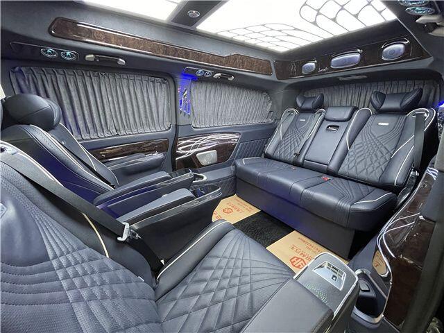 奔驰威霆迈巴赫VS680L，顶级豪华舒适配置，实车解析 - 哔哩哔哩