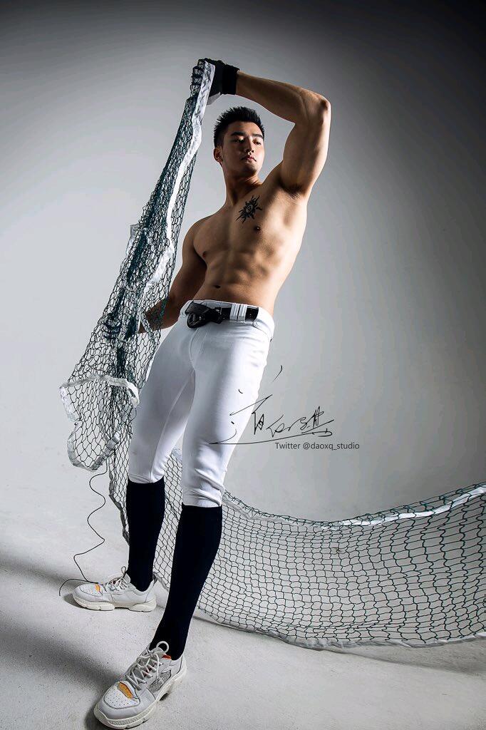 充满荷尔蒙的“道仙骐”创意男性主题摄影ins:daoxianqi - 哔哩哔哩