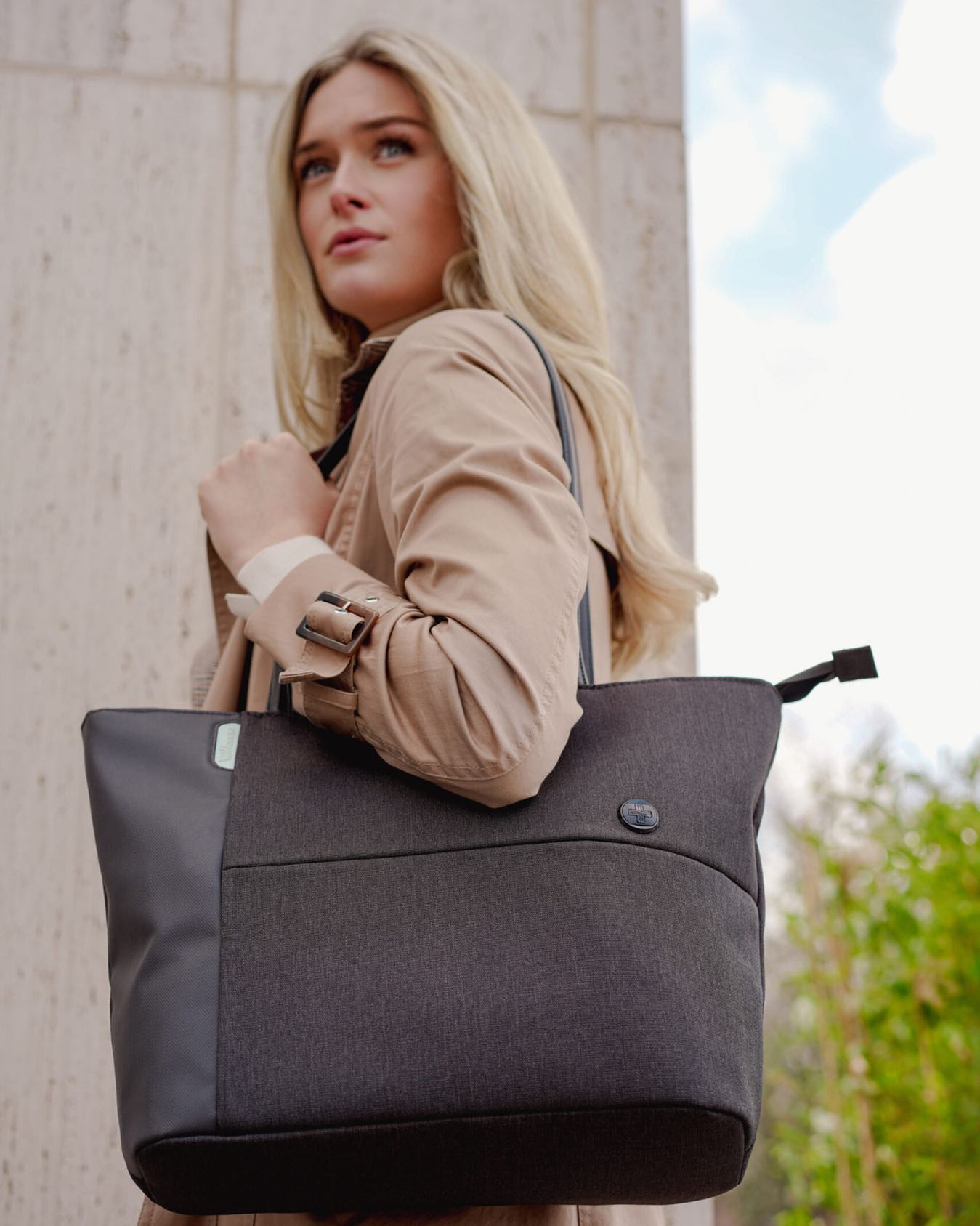 Swissdigital AROSA Tote Bag - 哔哩哔哩