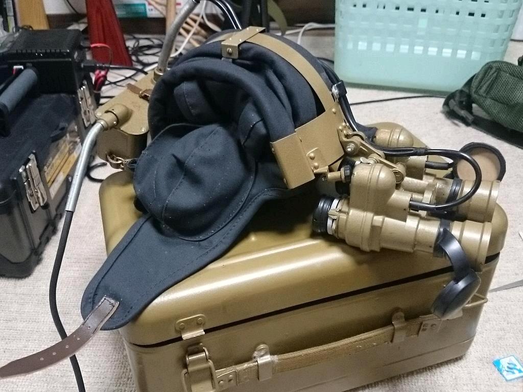 苏联pnv57e夜视仪 - 哔哩哔哩