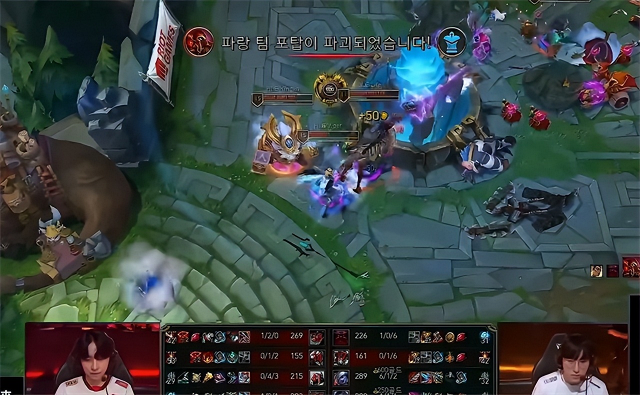 Viper赛场亮EDG队标，赛后采访却看好BLG夺冠 - 哔哩哔哩