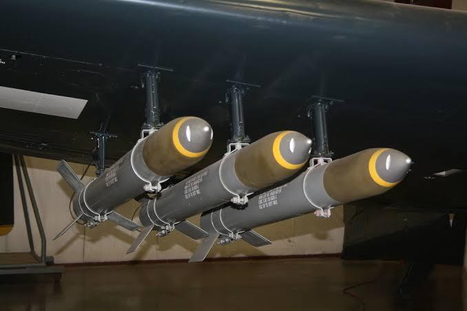 【从军飞机挂载武器】英美火箭弹篇 - 哔哩哔哩