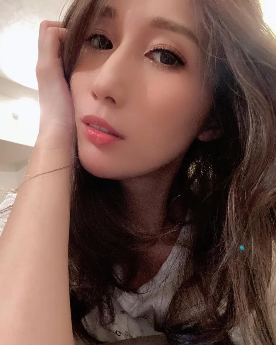 AV女优分享（第04期：京香Julia） - 哔哩哔哩