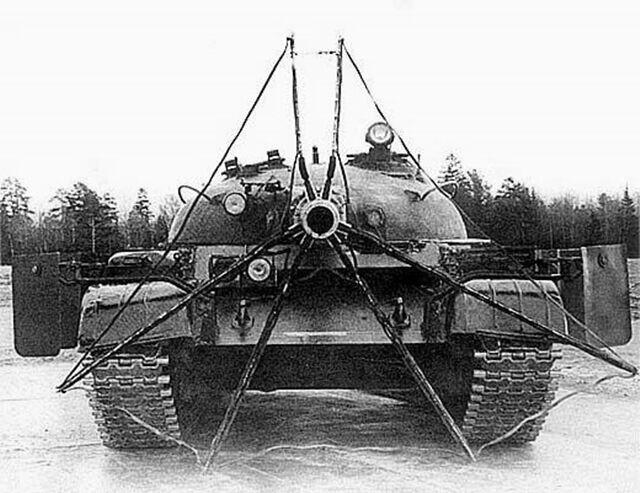 【坦克型号盘点系列】T-62系主战坦克及其底盘的其他衍生车型盘点 - 哔哩哔哩