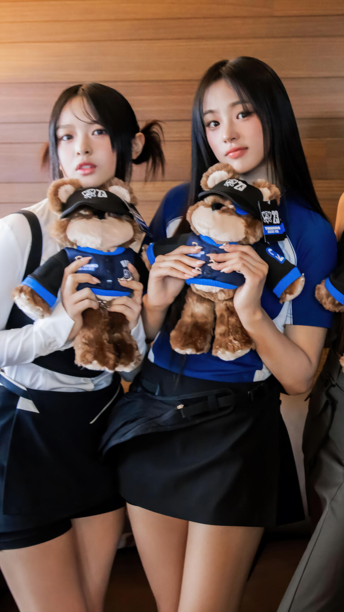 英雄联盟2023全球总决赛 | 冠军T1 | NewJeans | 慧（Hwei）| 4K 电脑壁纸 手机壁纸 - 哔哩哔哩