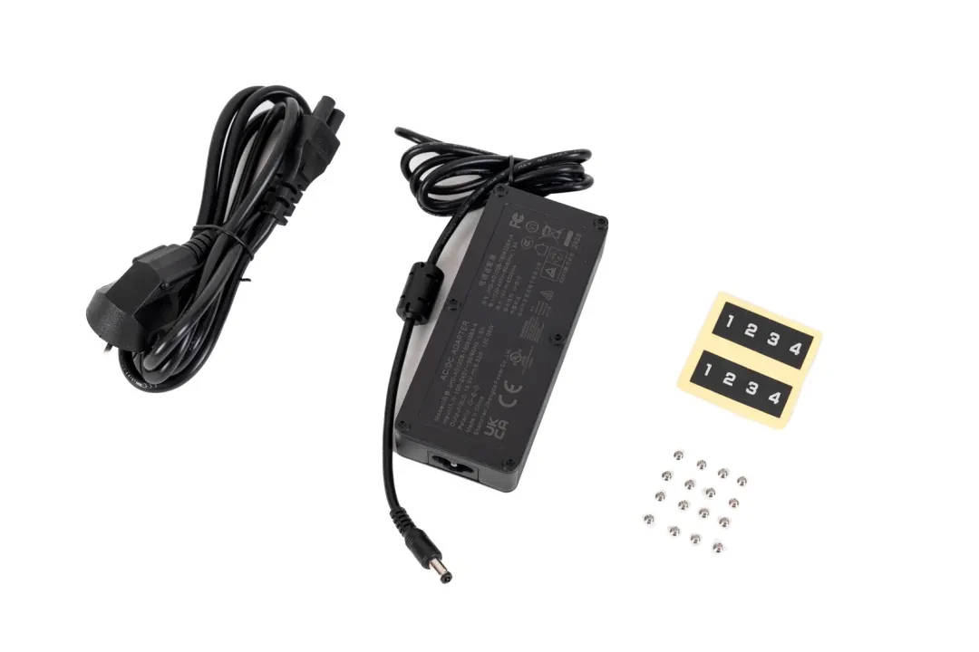 一台高性能NAS，天钡WTR PRO评测及刷入iStore NAS最新版详细体验 - 哔哩哔哩