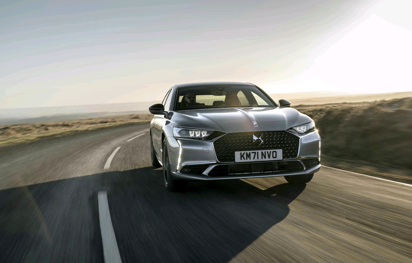 DS 9 Performance Line - 哔哩哔哩