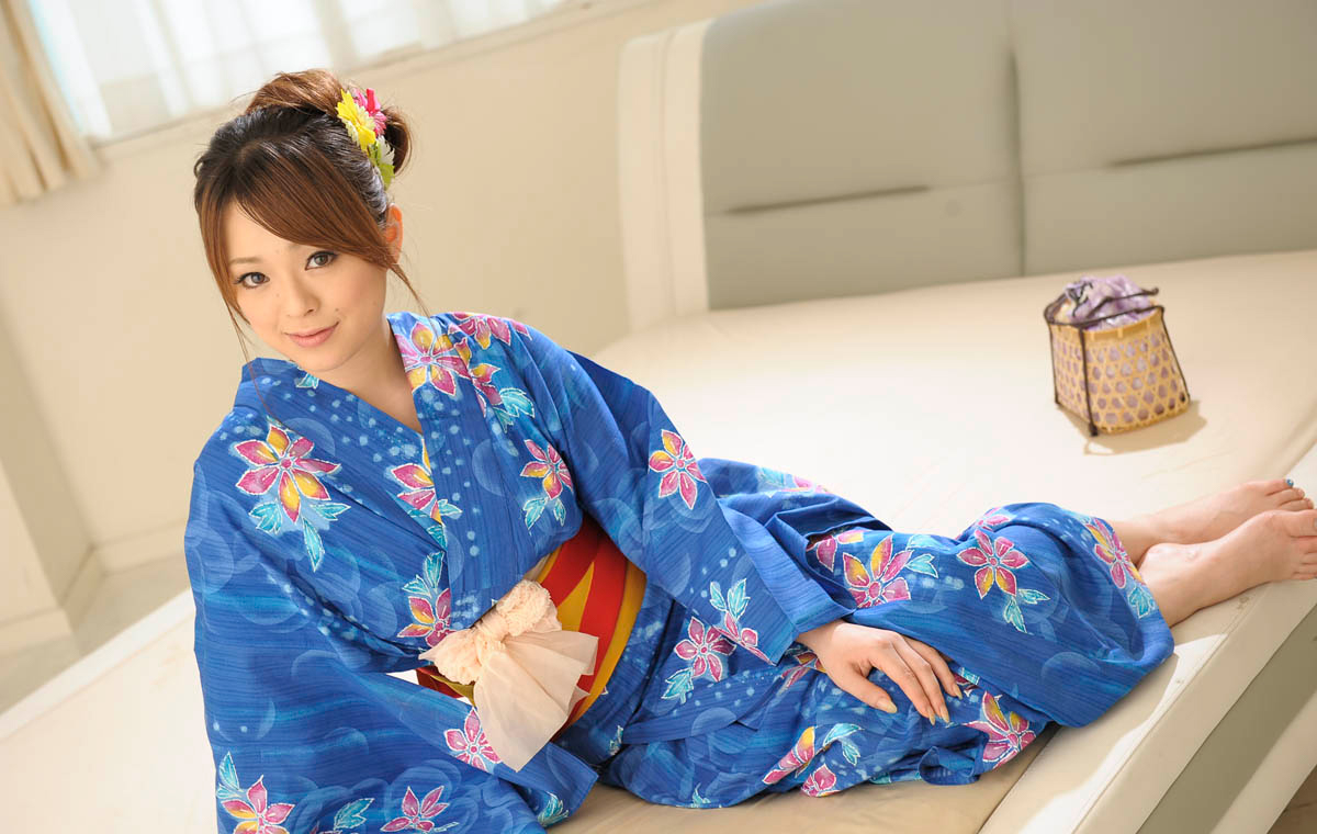 【昔日女神】小樱莉久 小桜りく 哔哩哔哩