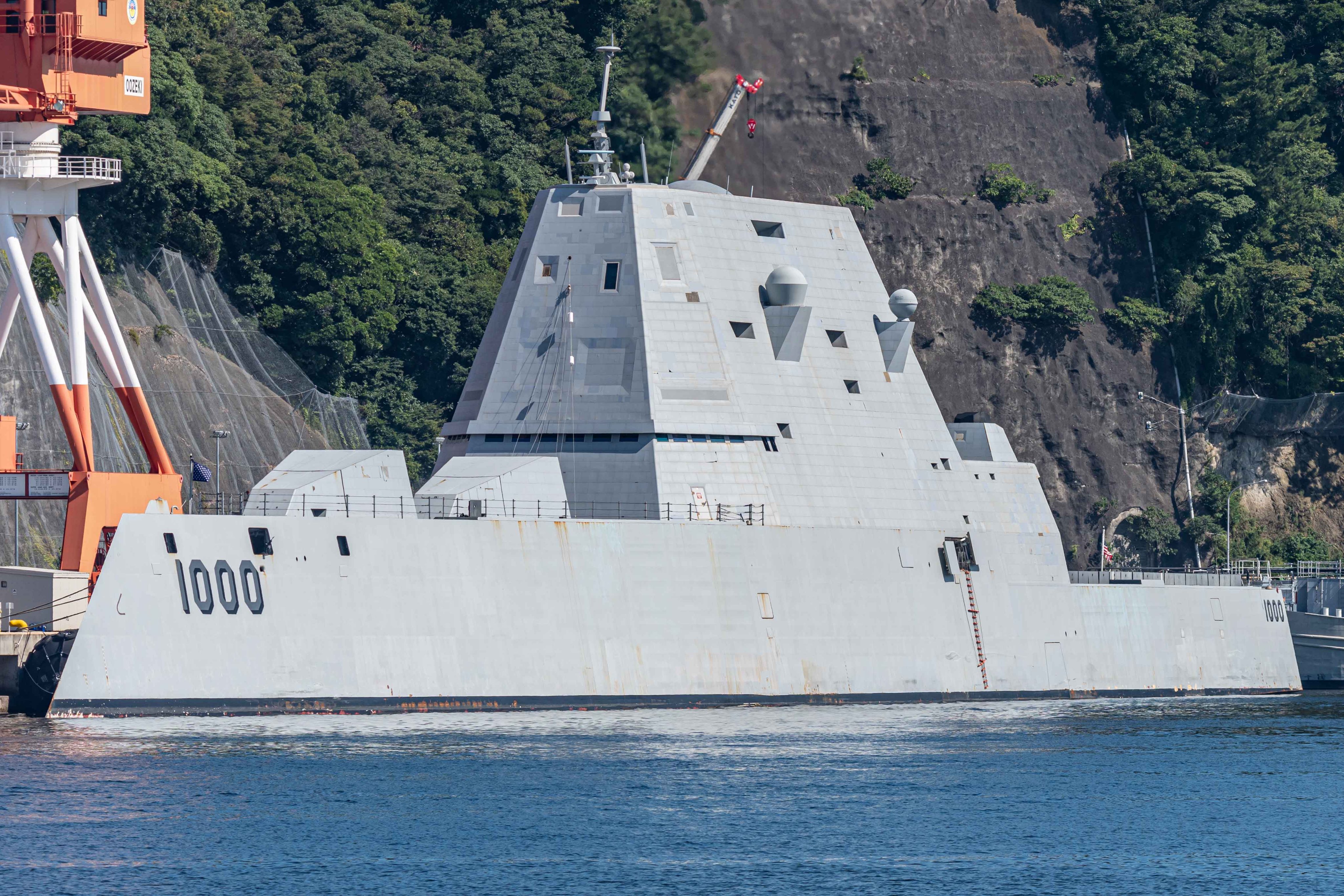 DDG-1000朱姆沃尔特级的第二春近况 - 哔哩哔哩