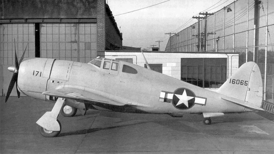 响亮而沉重——P-47雷电型号辨别 - 哔哩哔哩