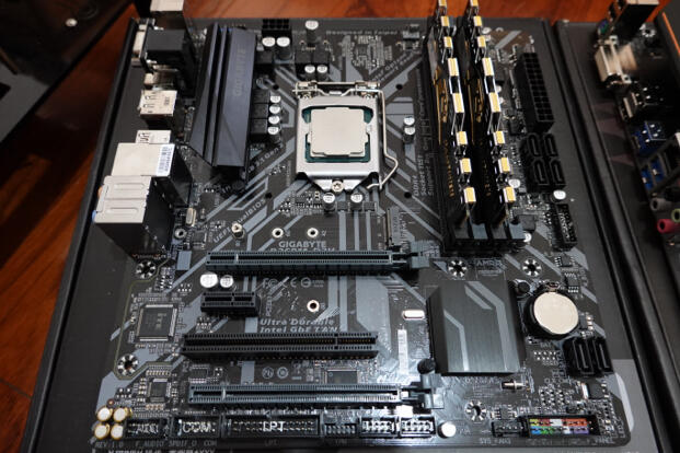 【评测】技嘉B365M AORUS ELITE初体验 - 哔哩哔哩