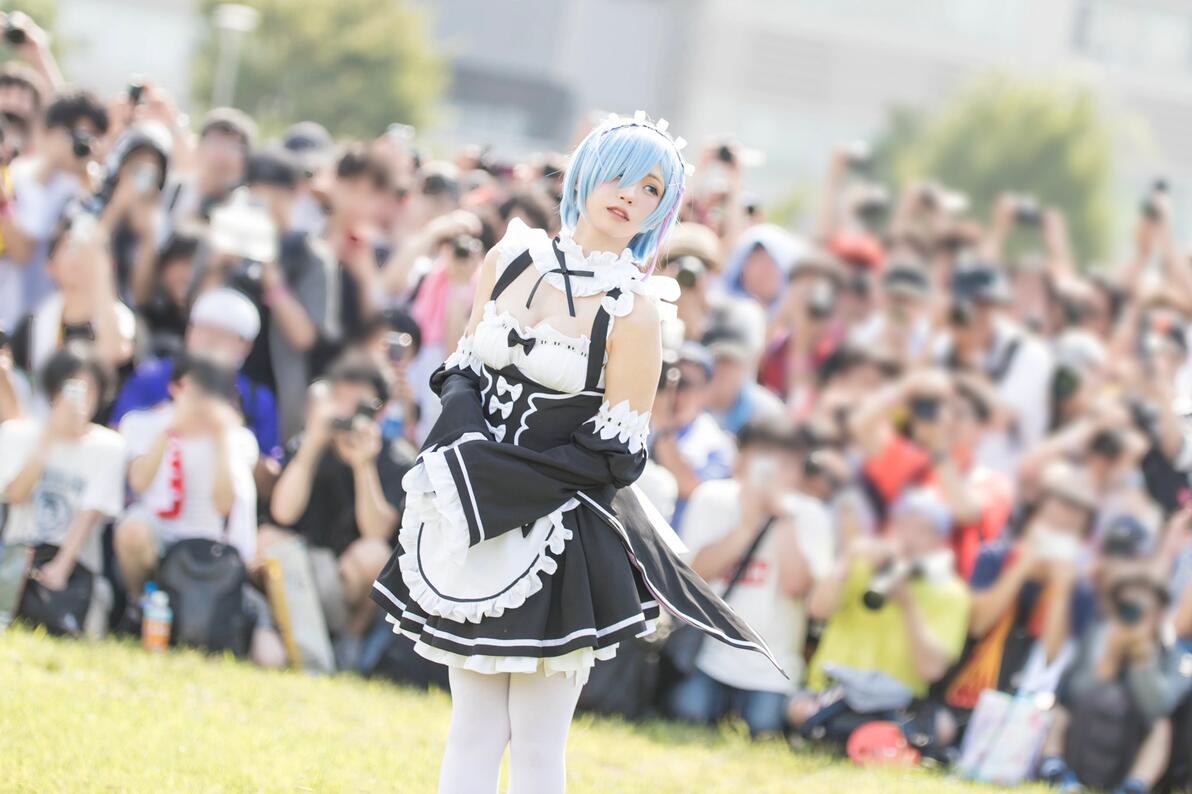 COSPLAY | 日本C96 美少女coser enako蕾姆COS图集，这也太nice了吧！ - 哔哩哔哩