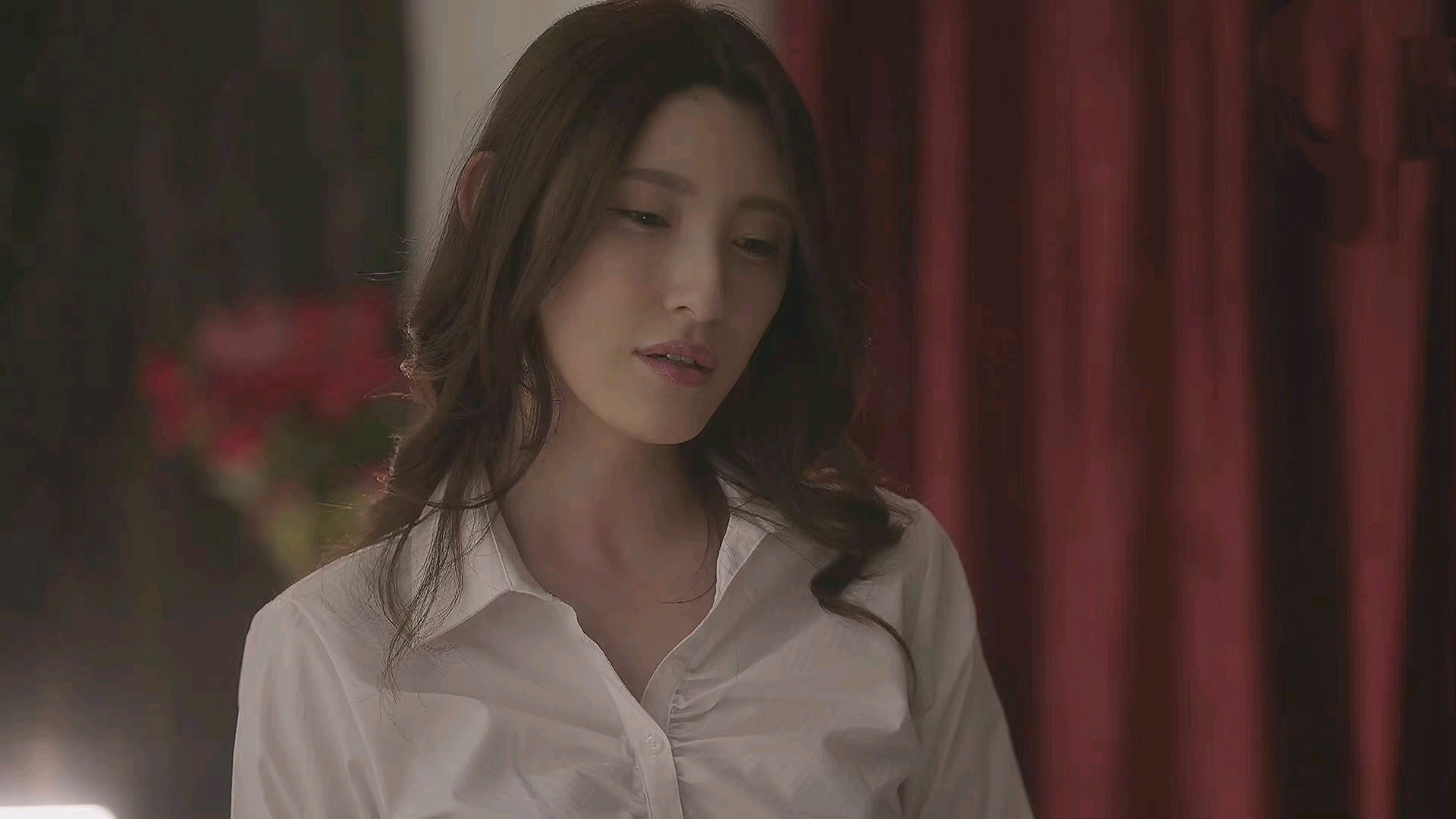 邻家的熟女姐姐——森泽佳奈，出道即巅峰，你的硬盘有她吗？ 哔哩哔哩