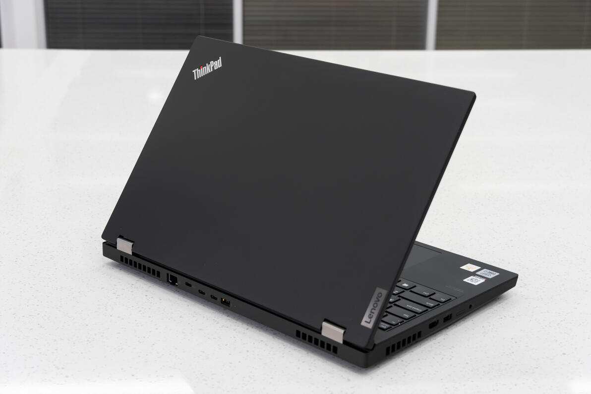 拆解评测ThinkPad P15\T15g：可能是当下设计用料最好的15寸移动工作站 - 哔哩哔哩
