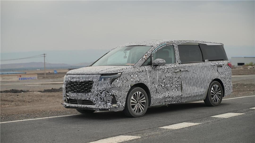 提升档次走捷径，江淮瑞风RF8谍照曝光，气势不输腾势D9！ - 哔哩哔哩