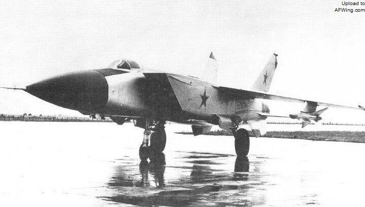 化作流星耀长空——米格-25 传奇一生（二） - 哔哩哔哩