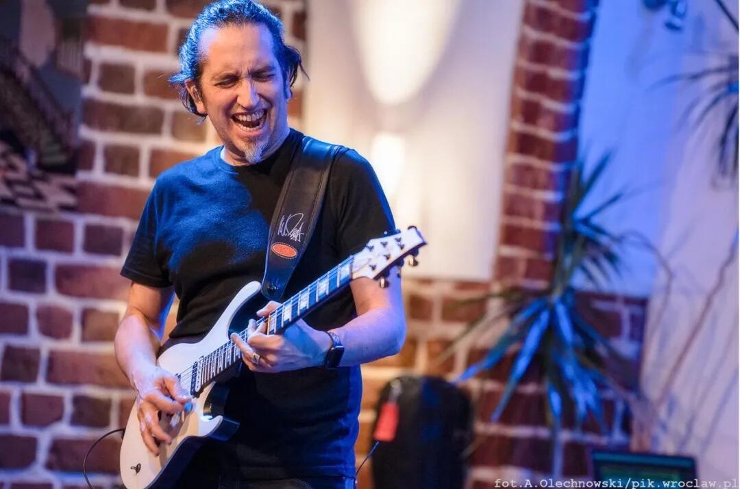 重磅 | 吉他大师NEIL ZAZA 2024暑期中国巡演日程发布！多站CG3！敬请期待！魔菇联合奉 - 哔哩哔哩