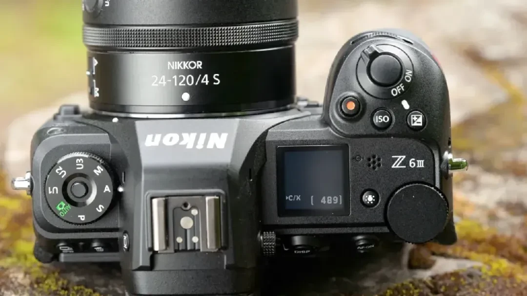 机闻速递：尼康Zf和Z6III相机谁更胜一筹？今年相机销量问鼎顶峰？ - 哔哩哔哩