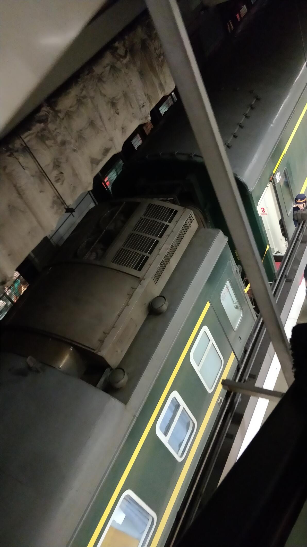 仅有的两列长途特区专列——Z99/100沪九&Z97/98京九直通车运转记 - 哔哩哔哩