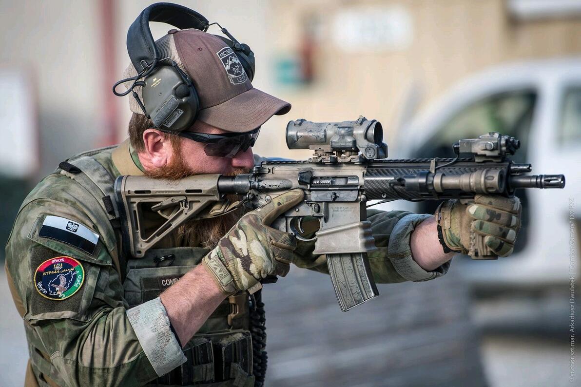 细数那些HK416的护木改装件 - 哔哩哔哩