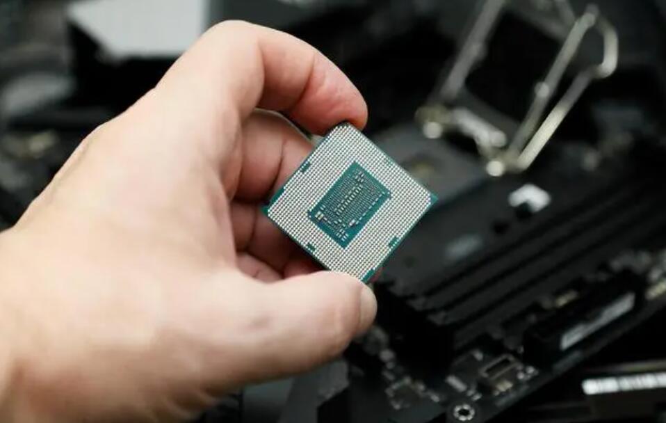 锐炬核显，AMD 680m核显，3050独显笔记本怎么选？详细解读 - 哔哩哔哩