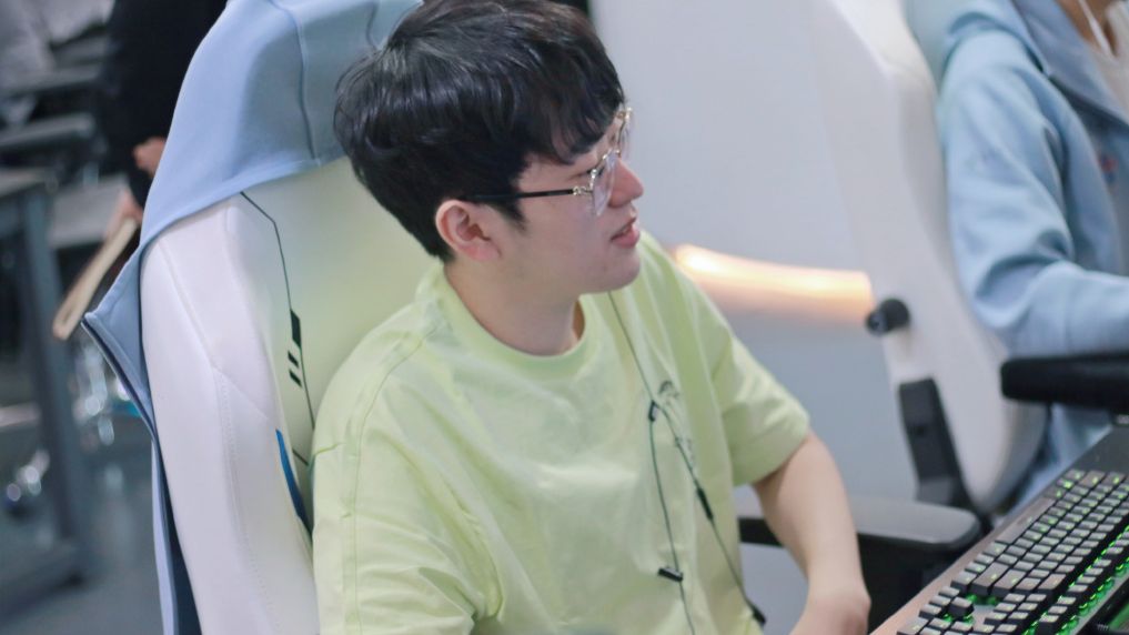 Elk泽丽拯救队伍！BLG险胜LNG挺进决赛，LPL劲旅WBG呼声高涨 - 哔哩哔哩