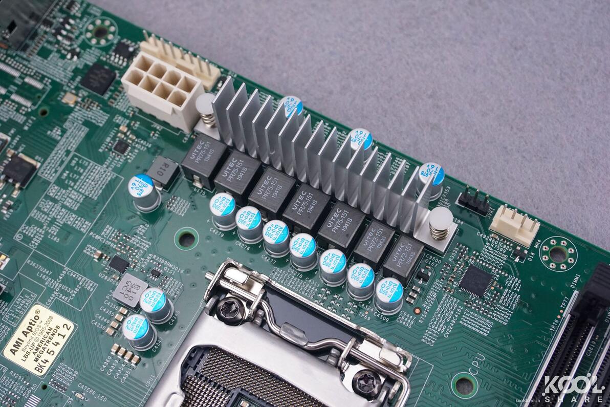 超微 Supermicro X11SCA-F C246芯片组 主板 评测 - 哔哩哔哩