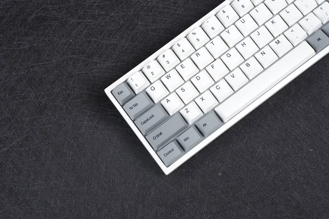 KEYDOUS NJ68机械键盘拆解评测 - 重新起航 - 哔哩哔哩