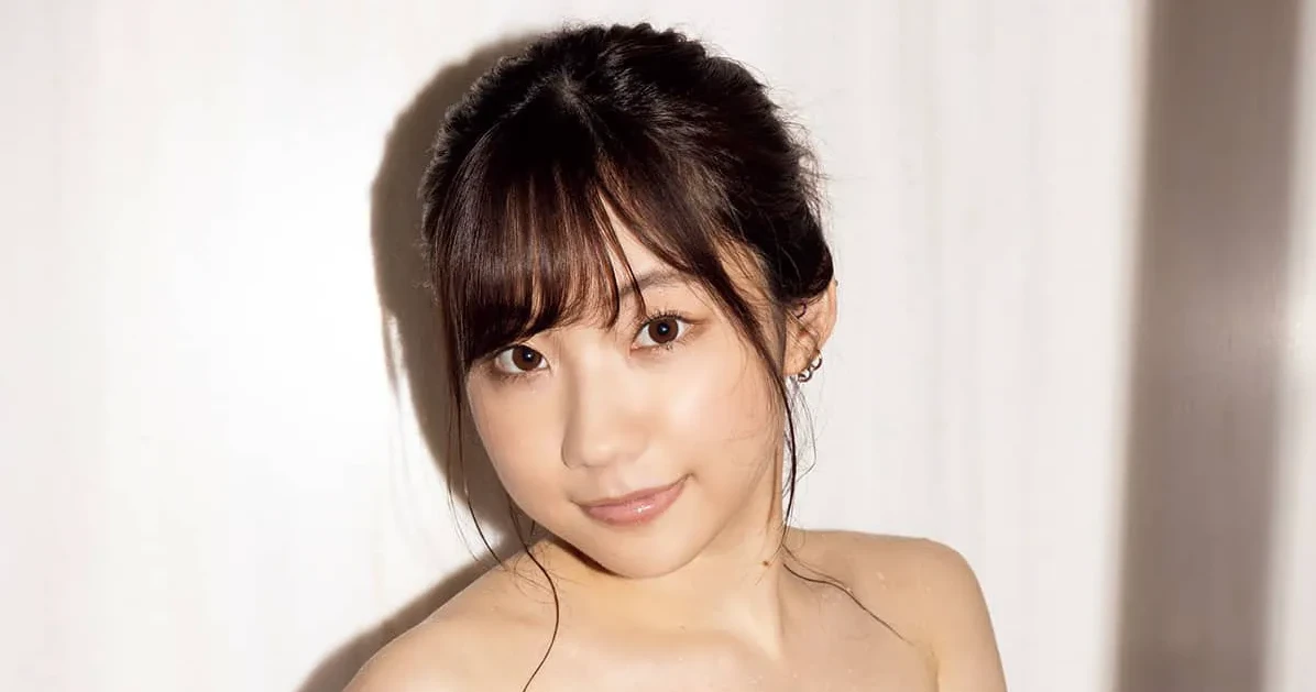 新晋女演员三崎奈奈夺得第一名，“在大学里一直都是一个人呆着”。 夜バナ 哔哩哔哩 