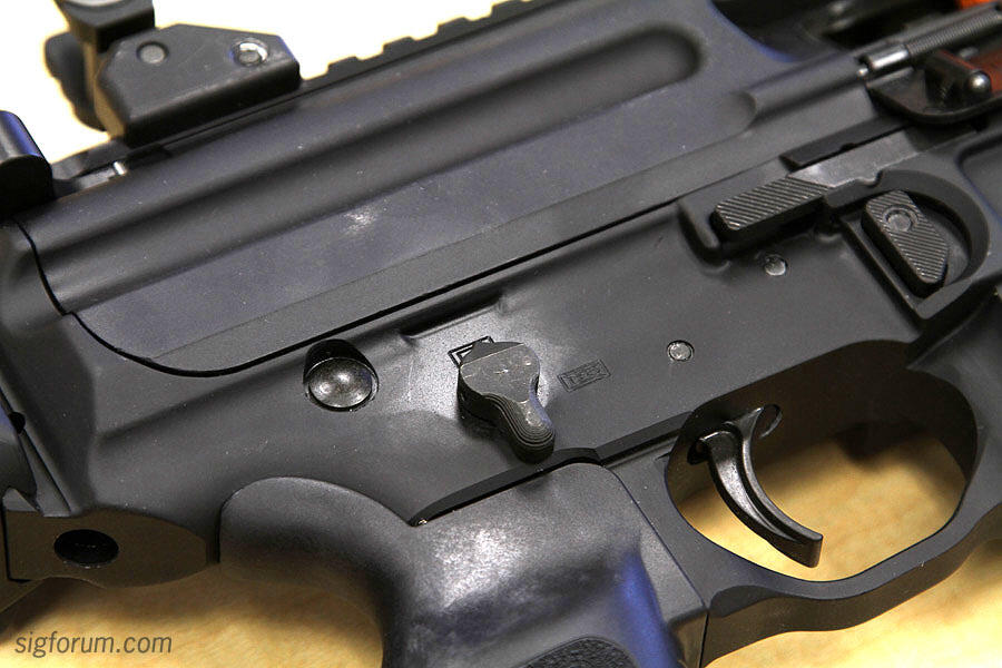 轻武器科普之SIG MPX冲锋枪 - 哔哩哔哩