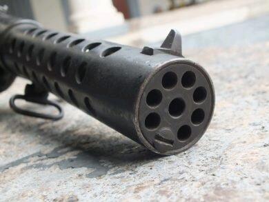 我是花机关，但我不是MP18；瑞士SIG M1920小传 - 哔哩哔哩