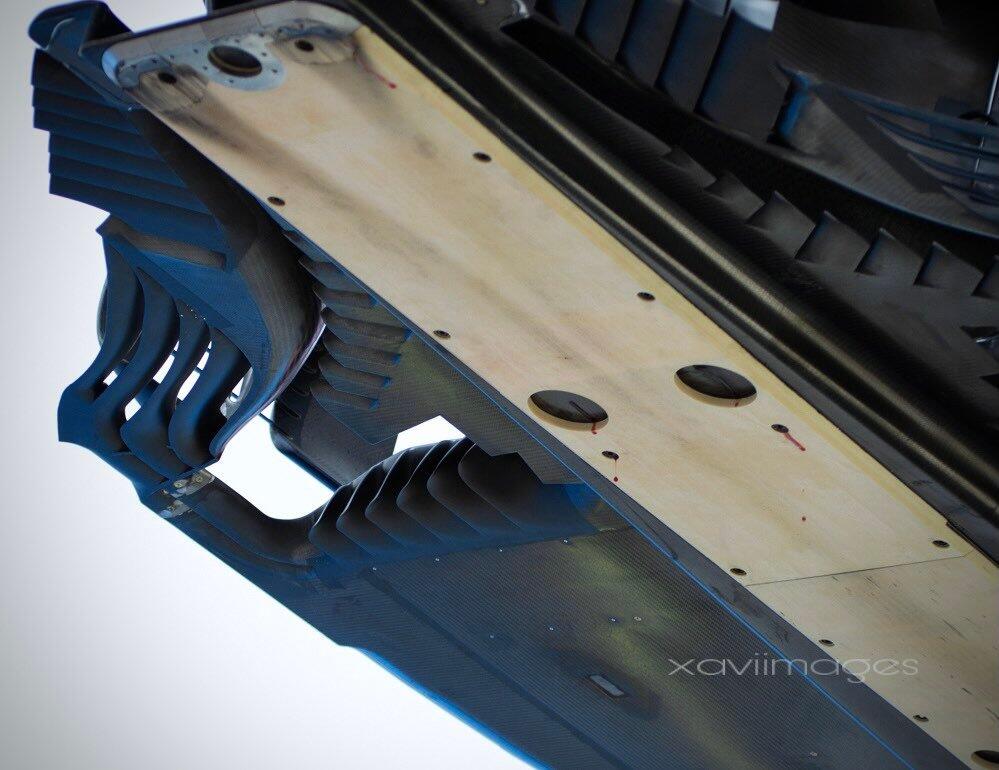 F1赛车的底盘为何会使用木板？ - 哔哩哔哩