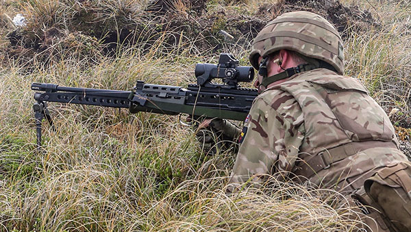 英国陆军的DMR—L86A2轻机枪和L129A1精确射手步枪 - 哔哩哔哩